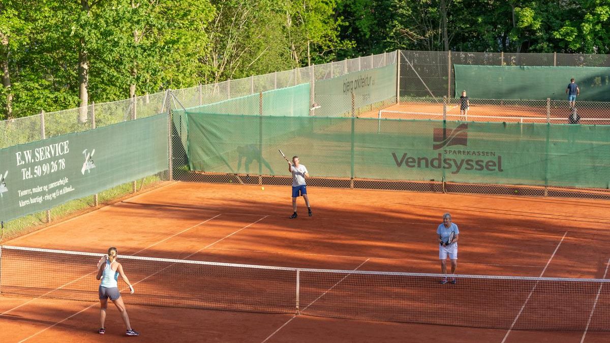 Nyt fra Dansk Tennis Forbund · Dansk Tennis Forbund