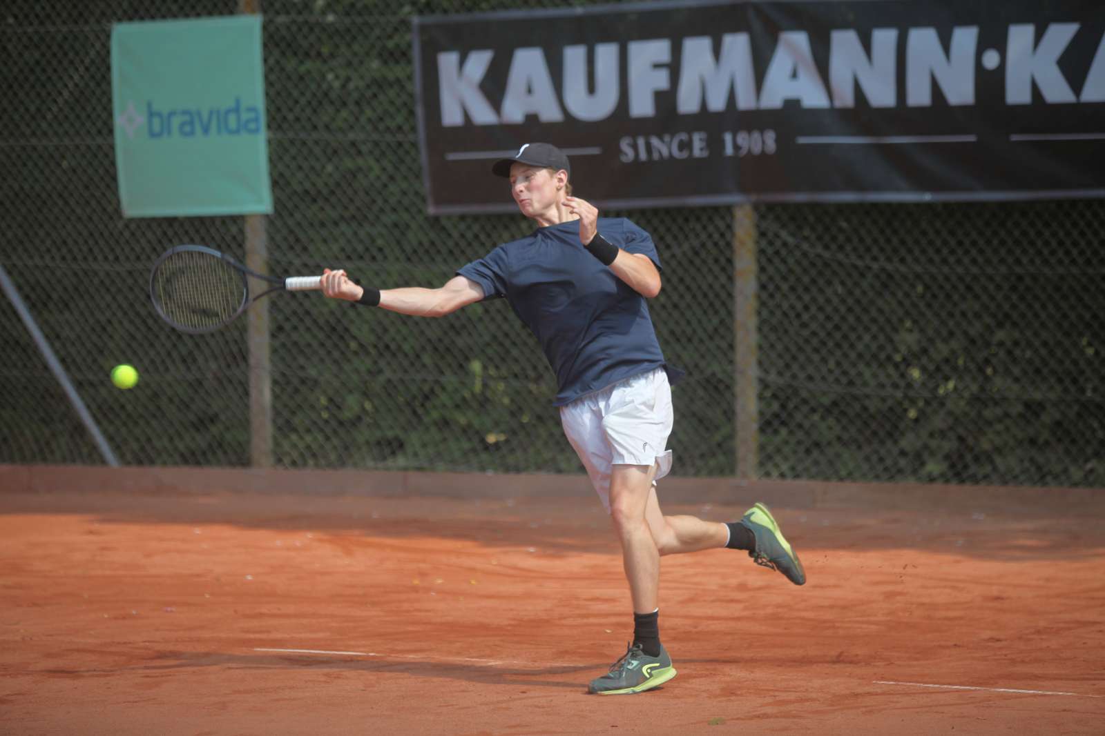Elmer Møller tager karrierens største sejr · Dansk Tennis Forbund
